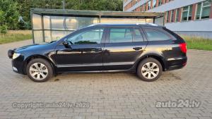 Black Skoda SuperB 2013 in Tartu, with an engine capacity of 2.00 L and mileage of 271 thousand km for 4999 €, photo 8 on AUTOMOTO.COM.LV