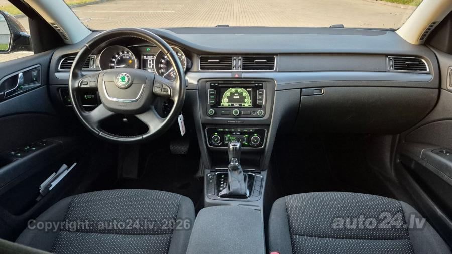 Black Skoda SuperB 2013 in Tartu, with an engine capacity of 2.00 L and mileage of 271 thousand km for 4999 €, photo 13 on AUTOMOTO.COM.LV