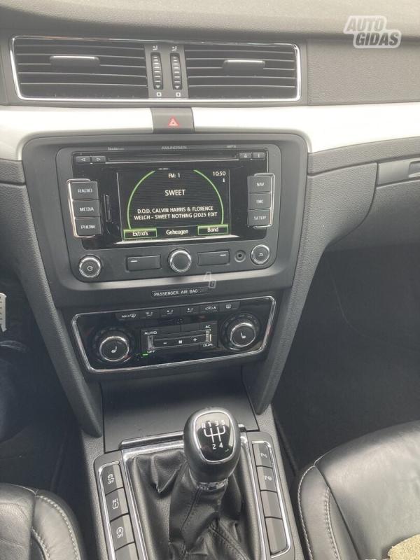 Black Skoda SuperB 2013 in Vilnius, with an engine capacity of 1.60 L and mileage of 325 thousand km for 4995 €, photo 7 on AUTOMOTO.COM.LV