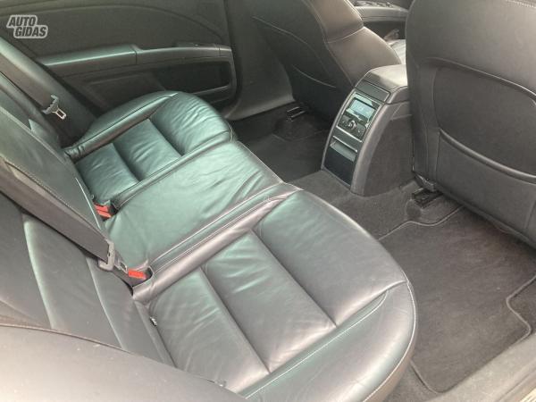 Black Skoda SuperB 2013 in Vilnius, with an engine capacity of 1.60 L and mileage of 325 thousand km for 4995 €, photo 9 on AUTOMOTO.COM.LV