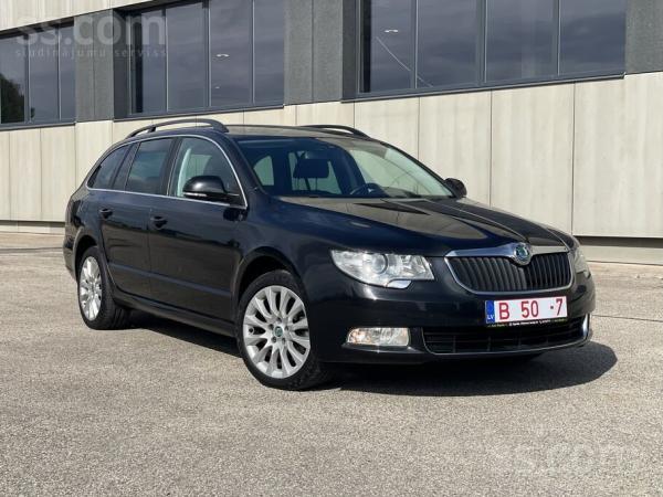 Skoda SuperB 2013 Rīga vietnē Melns Skoda SuperB 2013 Rīga, ar dzinēja tilpumu 2.00 L un nobraukumu 258 tūkst. km par 6890 €, foto 5 vietnē AUTOMOTO.COM.LV