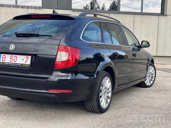 Skoda SuperB 2013 Rīga vietnē Melns Skoda SuperB 2013 Rīga, ar dzinēja tilpumu 2.00 L un nobraukumu 258 tūkst. km par 6890 €, foto 11 vietnē AUTOMOTO.COM.LV