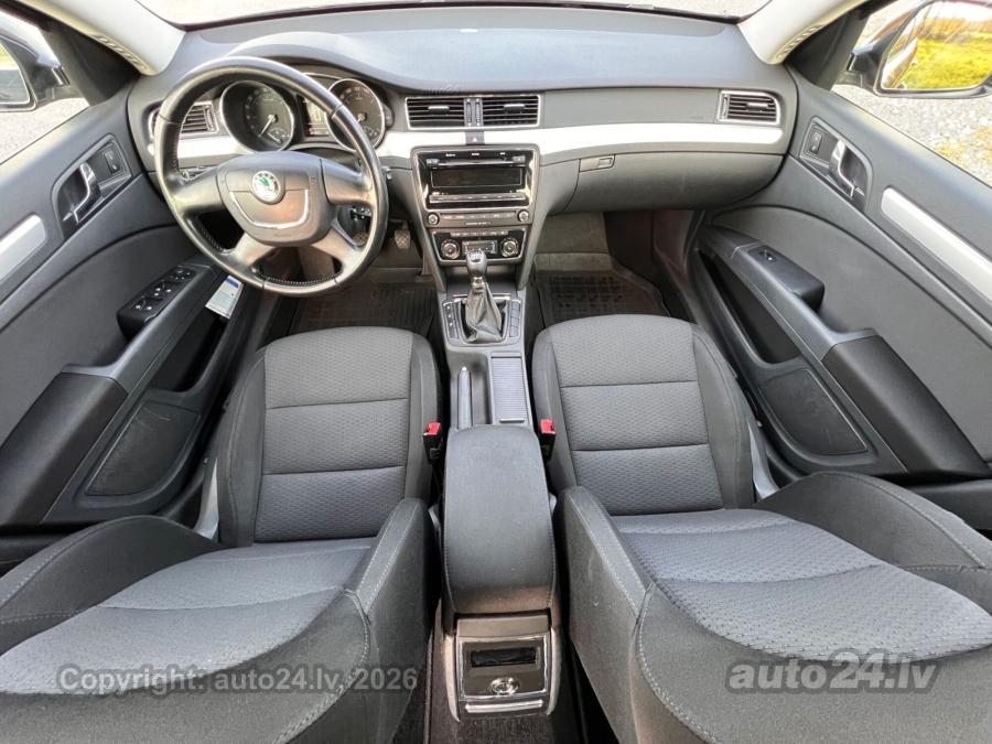 Melns Skoda SuperB 2013 Pērnava, ar dzinēja tilpumu 1.60 L un nobraukumu 262 tūkst. km par 6500 €, foto 7 vietnē AUTOMOTO.COM.LV