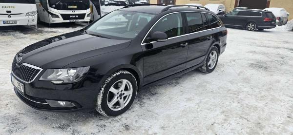 Melns Skoda SuperB 2014 Viļņa, ar dzinēja tilpumu 1.97 L un nobraukumu 330 tūkst. km par 7296 €, foto 1 vietnē AUTOMOTO.COM.LV