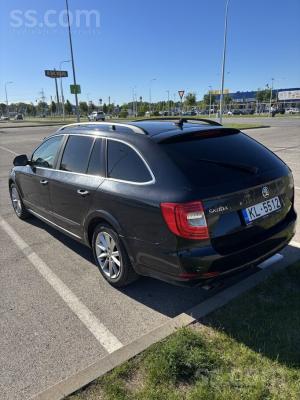 Melns Skoda SuperB 2014 Rīga, ar dzinēja tilpumu 1.60 L un nobraukumu 375 tūkst. km par 3850 €, foto 4 vietnē AUTOMOTO.COM.LV