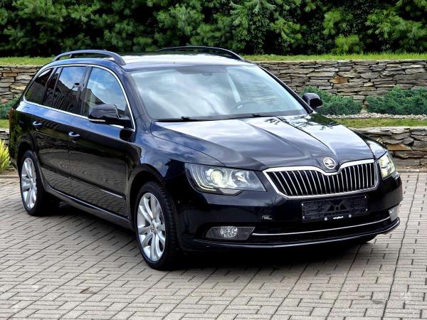Black Skoda SuperB 2014 in Kedainiai, with an engine capacity of 1.97 L and mileage of 287 thousand km for 7250 €, photo 1 on AUTOMOTO.COM.LV