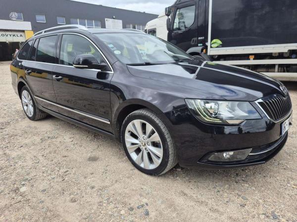 Black Skoda SuperB 2014 in Utena, with an engine capacity of 1.97 L and mileage of 215 thousand km for 7300 €, photo 3 on AUTOMOTO.COM.LV