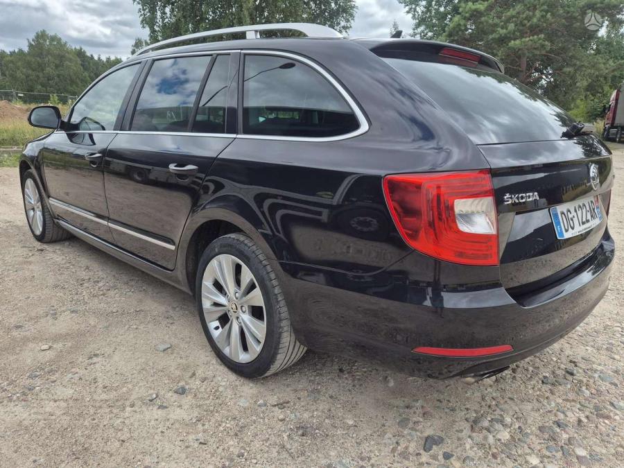 Black Skoda SuperB 2014 in Utena, with an engine capacity of 1.97 L and mileage of 215 thousand km for 7300 €, photo 6 on AUTOMOTO.COM.LV