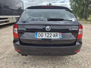Black Skoda SuperB 2014 in Utena, with an engine capacity of 1.97 L and mileage of 215 thousand km for 7300 €, photo 7 on AUTOMOTO.COM.LV