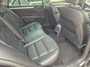 Black Skoda SuperB 2014 in Utena, with an engine capacity of 1.97 L and mileage of 215 thousand km for 7300 €, photo 10 on AUTOMOTO.COM.LV