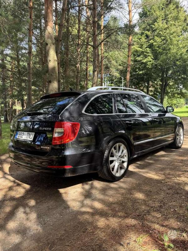 Black Skoda SuperB 2014 in Mazeikiai, with an engine capacity of 1.60 L and mileage of 282 thousand km for 5100 €, photo 5 on AUTOMOTO.COM.LV