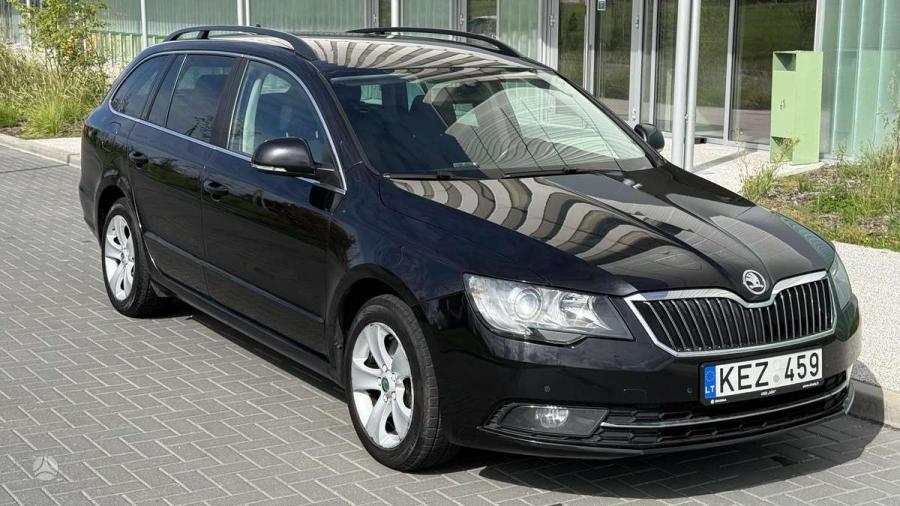 Melns Skoda SuperB 2014 Viļņa, ar dzinēja tilpumu 1.97 L un nobraukumu 300 tūkst. km par 4400 €, foto 9 vietnē AUTOMOTO.COM.LV