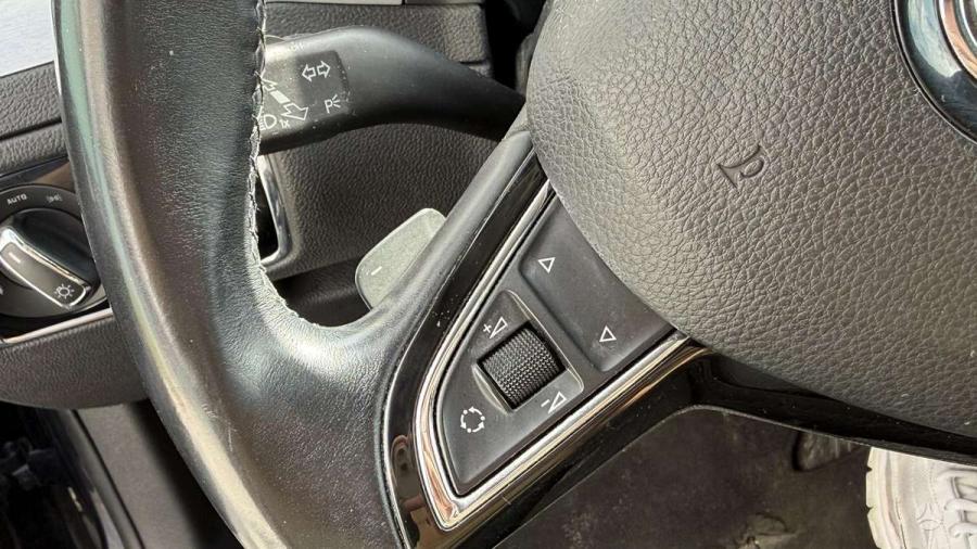 Melns Skoda SuperB 2014 Viļņa, ar dzinēja tilpumu 1.97 L un nobraukumu 300 tūkst. km par 4400 €, foto 17 vietnē AUTOMOTO.COM.LV