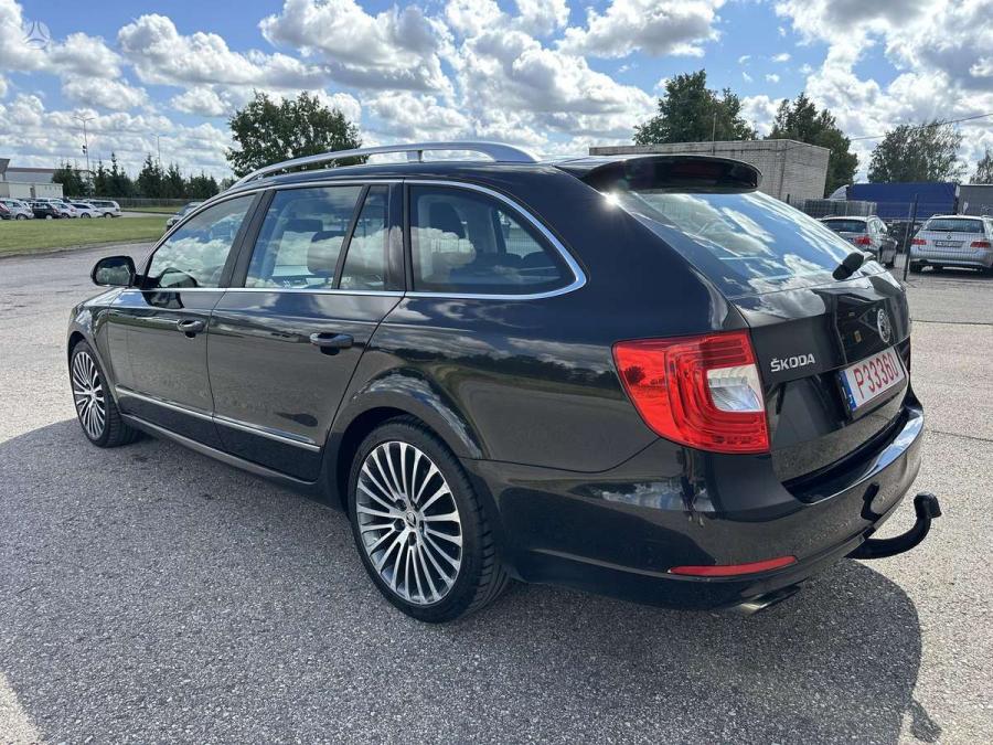 Black Skoda SuperB 2014 in Marijampole, with an engine capacity of 1.80 L and mileage of 284 thousand km for 6050 €, photo 6 on AUTOMOTO.COM.LV