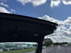 Black Skoda SuperB 2014 in Marijampole, with an engine capacity of 1.80 L and mileage of 284 thousand km for 6050 €, photo 7 on AUTOMOTO.COM.LV