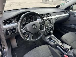 Black Skoda SuperB 2014 in Marijampole, with an engine capacity of 1.80 L and mileage of 284 thousand km for 6050 €, photo 10 on AUTOMOTO.COM.LV