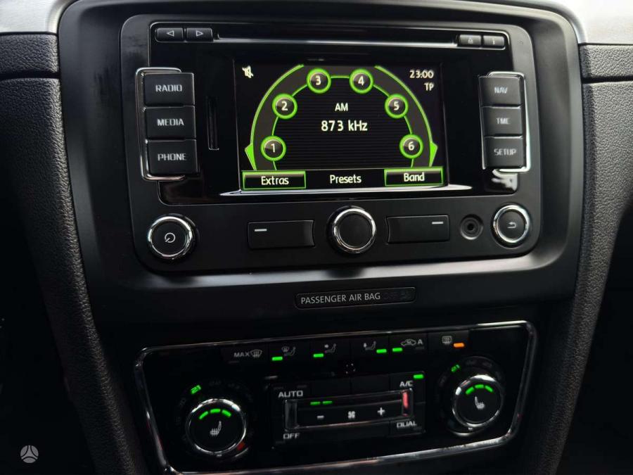 Melns Skoda SuperB 2014 Klaipėda, ar dzinēja tilpumu 1.60 L un nobraukumu 273 tūkst. km par 7799 €, foto 17 vietnē AUTOMOTO.COM.LV