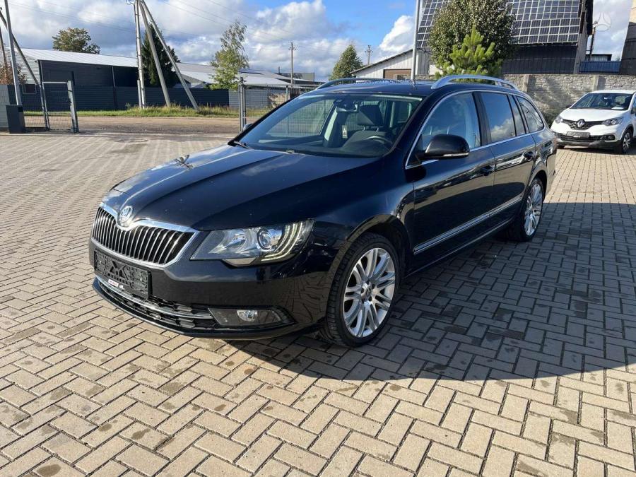 Melns Skoda SuperB 2014 Tauragė, ar dzinēja tilpumu 1.97 L un nobraukumu 396 tūkst. km par 4800 €, foto 4 vietnē AUTOMOTO.COM.LV