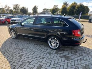 Melns Skoda SuperB 2014 Tauragė, ar dzinēja tilpumu 1.97 L un nobraukumu 396 tūkst. km par 4800 €, foto 14 vietnē AUTOMOTO.COM.LV