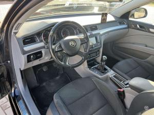 Melns Skoda SuperB 2014 Tauragė, ar dzinēja tilpumu 1.97 L un nobraukumu 396 tūkst. km par 4800 €, foto 17 vietnē AUTOMOTO.COM.LV