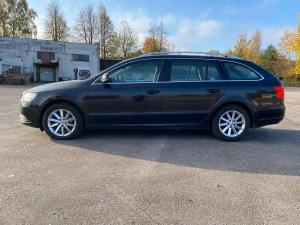 Black Skoda SuperB 2014 in Raseiniai, with an engine capacity of 1.60 L and mileage of 227 thousand km for 4700 €, photo 3 on AUTOMOTO.COM.LV