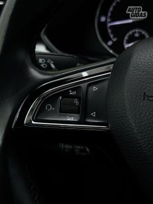 Melns Skoda SuperB 2015 Avižieniai, ar dzinēja tilpumu 1.60 L un nobraukumu 223 tūkst. km par 9590 €, foto 30 vietnē AUTOMOTO.COM.LV