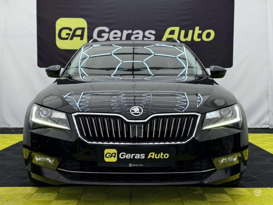 Black Skoda SuperB 2015 in Vilnius, with an engine capacity of 1.60 L and mileage of 223 thousand km for 9290 €, photo 3 on AUTOMOTO.COM.LV