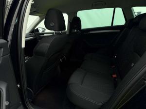 Black Skoda SuperB 2015 in Vilnius, with an engine capacity of 1.60 L and mileage of 223 thousand km for 9290 €, photo 12 on AUTOMOTO.COM.LV