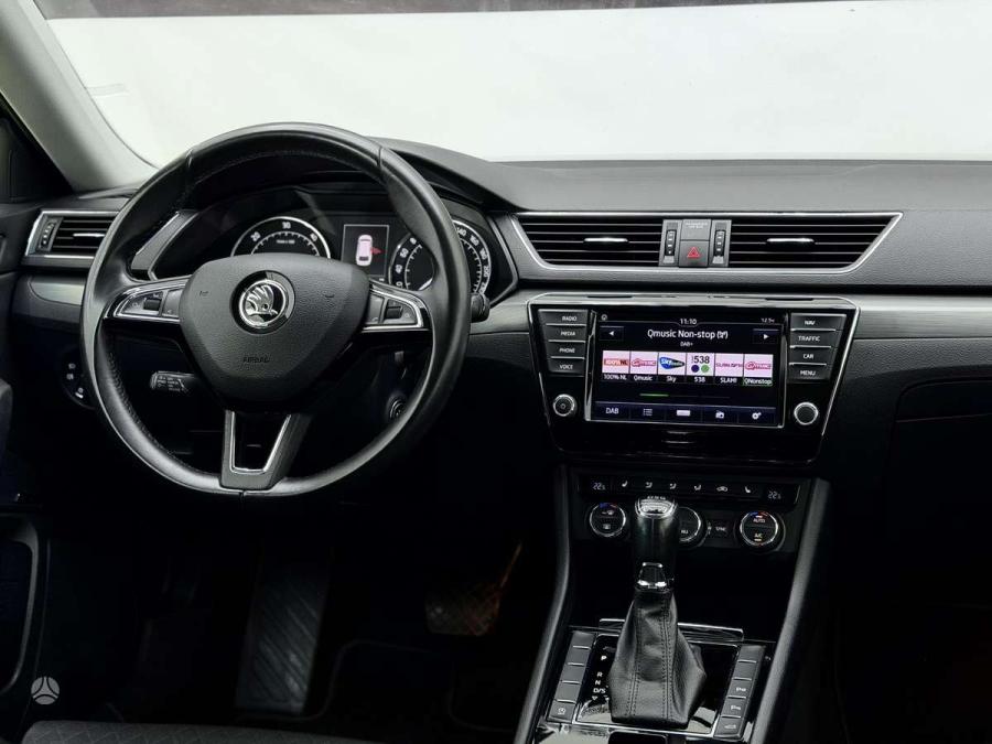 Black Skoda SuperB 2015 in Vilnius, with an engine capacity of 1.60 L and mileage of 223 thousand km for 9290 €, photo 19 on AUTOMOTO.COM.LV