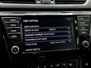 Black Skoda SuperB 2015 in Vilnius, with an engine capacity of 1.60 L and mileage of 223 thousand km for 9290 €, photo 27 on AUTOMOTO.COM.LV