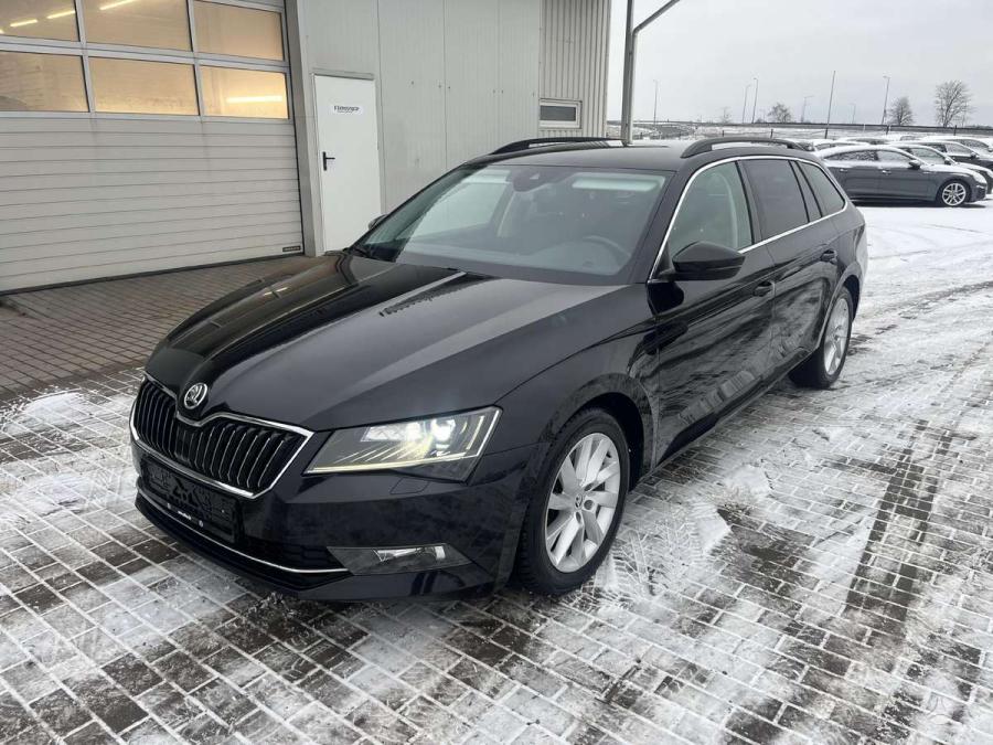 Black Skoda SuperB 2016 in Marijampole, with an engine capacity of 1.60 L and mileage of 244 thousand km for 9950 €, photo 1 on AUTOMOTO.COM.LV