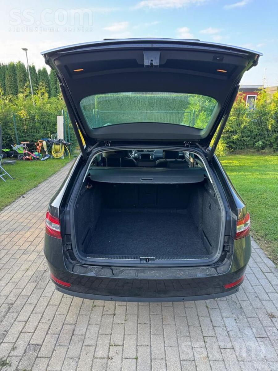 Melns Skoda SuperB 2016 Rīga, ar dzinēja tilpumu 1.60 L un nobraukumu 220 tūkst. km par 12500 €, foto 5 vietnē AUTOMOTO.COM.LV