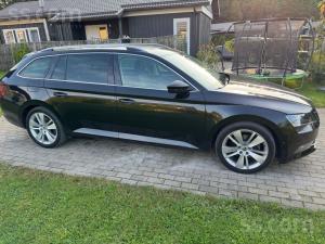 Melns Skoda SuperB 2016 Rīga, ar dzinēja tilpumu 1.60 L un nobraukumu 220 tūkst. km par 12500 €, foto 10 vietnē AUTOMOTO.COM.LV