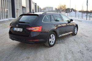 Black Skoda SuperB 2016 in Vilnius, with an engine capacity of 1.60 L and mileage of 259 thousand km for 9950 €, photo 7 on AUTOMOTO.COM.LV