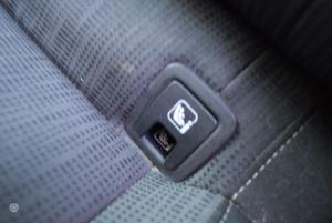 Black Skoda SuperB 2016 in Vilnius, with an engine capacity of 1.60 L and mileage of 259 thousand km for 9950 €, photo 11 on AUTOMOTO.COM.LV