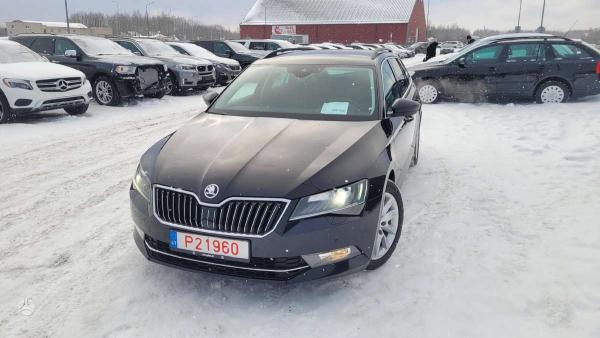 Black Skoda SuperB 2016 in Siauliai, with an engine capacity of 1.60 L and mileage of 244 thousand km for 9950 €, photo 2 on AUTOMOTO.COM.LV
