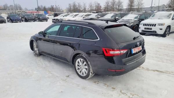 Black Skoda SuperB 2016 in Siauliai, with an engine capacity of 1.60 L and mileage of 244 thousand km for 9950 €, photo 9 on AUTOMOTO.COM.LV