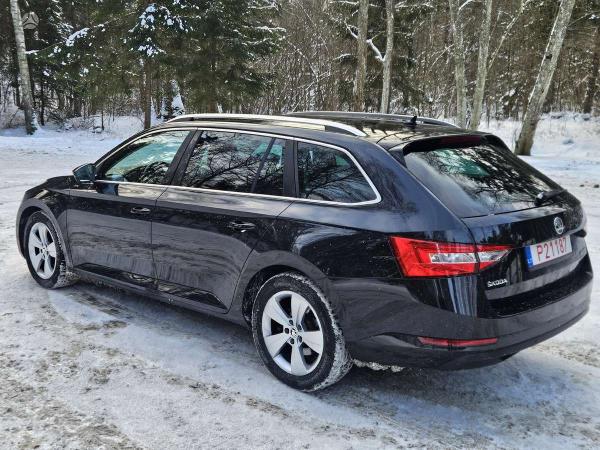 Melns Skoda SuperB 2016 Alīta, ar dzinēja tilpumu 1.60 L un nobraukumu 276 tūkst. km par 8999 €, foto 5 vietnē AUTOMOTO.COM.LV