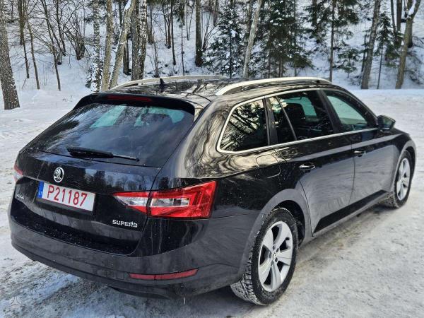 Melns Skoda SuperB 2016 Alīta, ar dzinēja tilpumu 1.60 L un nobraukumu 276 tūkst. km par 8999 €, foto 9 vietnē AUTOMOTO.COM.LV