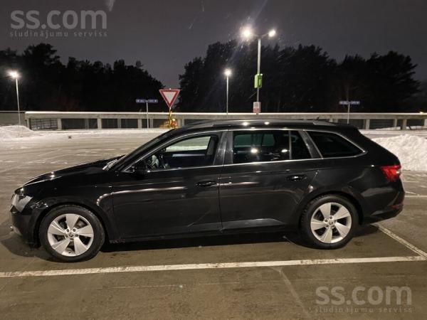 Melns Skoda SuperB 2016 Rīga, ar dzinēja tilpumu 1.60 L un nobraukumu 233 tūkst. km par 7400 €, foto 6 vietnē AUTOMOTO.COM.LV