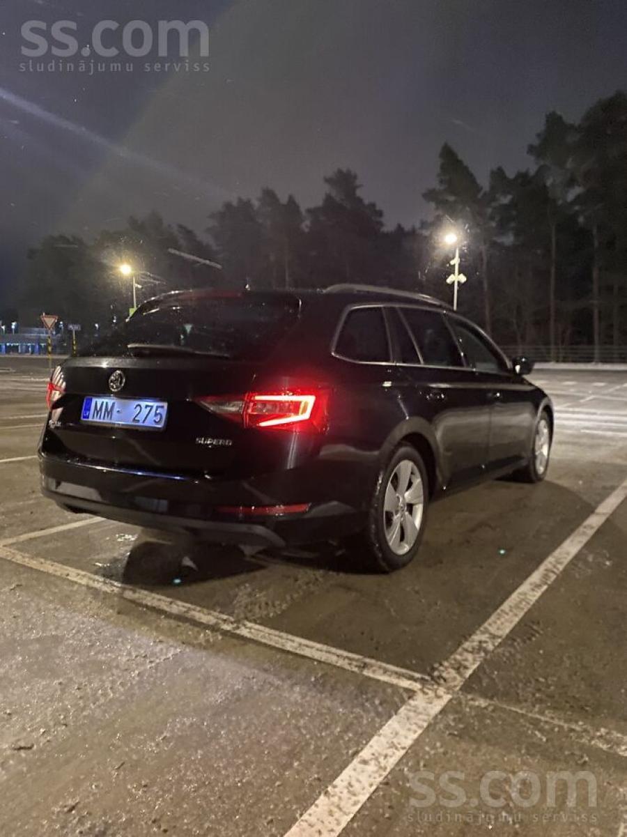 Black Skoda SuperB 2016 in Riga, with an engine capacity of 1.60 L and mileage of 233 thousand km for 7400 €, photo 9 on AUTOMOTO.COM.LV