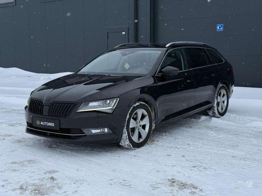 Black Skoda SuperB 2016 in Kaunas, with an engine capacity of 1.97 L and mileage of 213 thousand km for 11700 €, photo 1 on AUTOMOTO.COM.LV