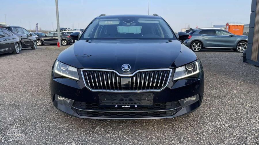 Black Skoda SuperB 2016 in Marijampole, with an engine capacity of 1.60 L and mileage of 244 thousand km for 9490 €, photo 4 on AUTOMOTO.COM.LV
