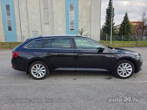 Black Skoda SuperB 2016 in Tallinn, with an engine capacity of 2.00 L and mileage of 241 thousand km for 12500 €, photo 3 on AUTOMOTO.COM.LV