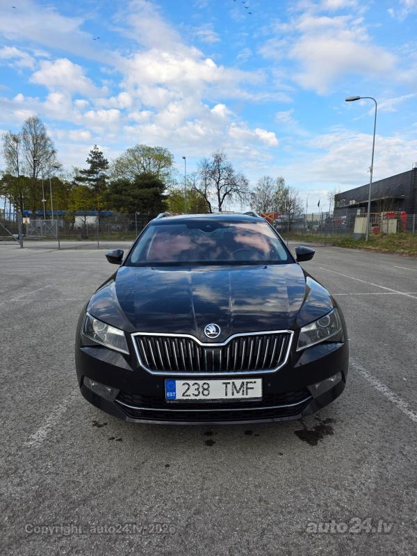 Melns Skoda SuperB 2016 Tallina, ar dzinēja tilpumu 2.00 L un nobraukumu 241 tūkst. km par 12500 €, foto 3 vietnē AUTOMOTO.COM.LV