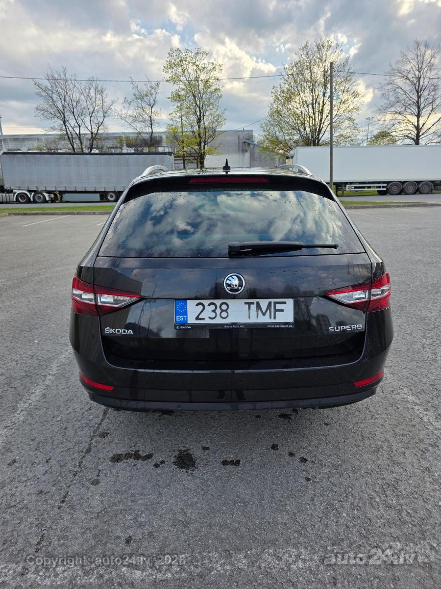 Black Skoda SuperB 2016 in Tallinn, with an engine capacity of 2.00 L and mileage of 241 thousand km for 12500 €, photo 5 on AUTOMOTO.COM.LV