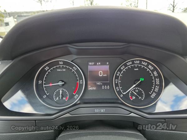 Melns Skoda SuperB 2016 Tallina, ar dzinēja tilpumu 2.00 L un nobraukumu 241 tūkst. km par 12500 €, foto 9 vietnē AUTOMOTO.COM.LV