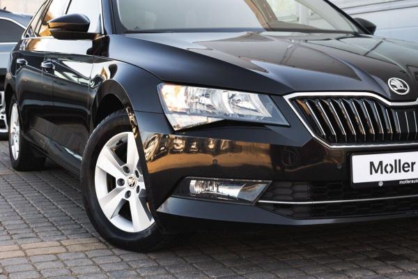 Melns Skoda SuperB 2016 Ventspils, ar dzinēja tilpumu 2.00 L un nobraukumu 175 tūkst. km par 11650 €, foto 9 vietnē AUTOMOTO.COM.LV