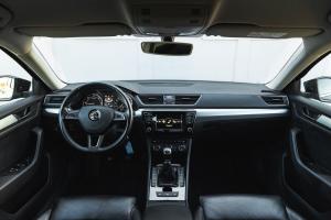 Melns Skoda SuperB 2016 Ventspils, ar dzinēja tilpumu 2.00 L un nobraukumu 175 tūkst. km par 11650 €, foto 13 vietnē AUTOMOTO.COM.LV