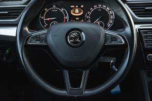 Melns Skoda SuperB 2016 Ventspils, ar dzinēja tilpumu 2.00 L un nobraukumu 175 tūkst. km par 11650 €, foto 17 vietnē AUTOMOTO.COM.LV